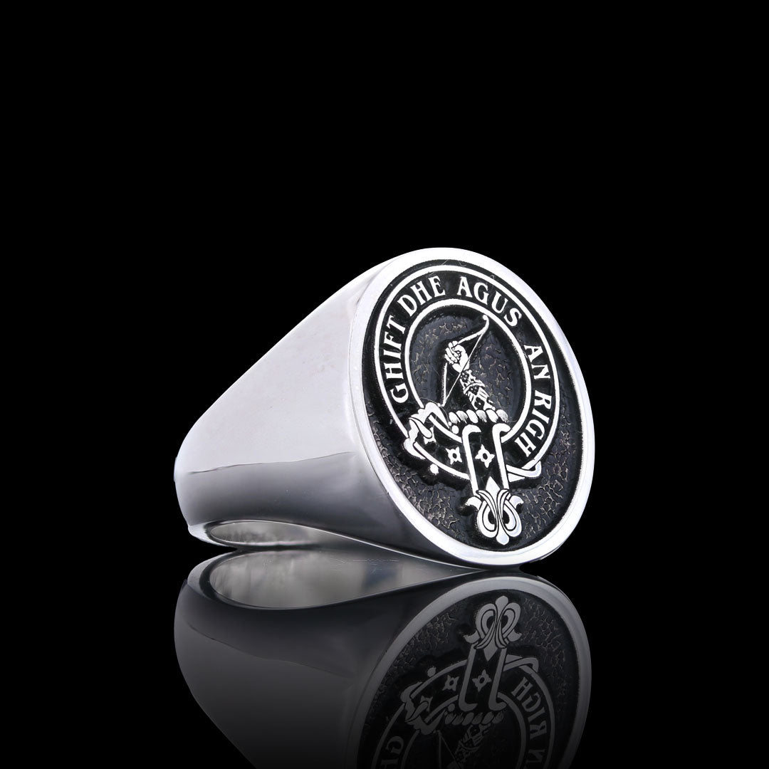 Crest Rings – Heraldic Jewelry