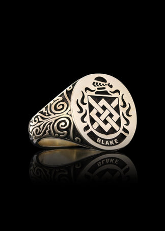 Duchess Crest Ring Oval – Heraldic Jewelry