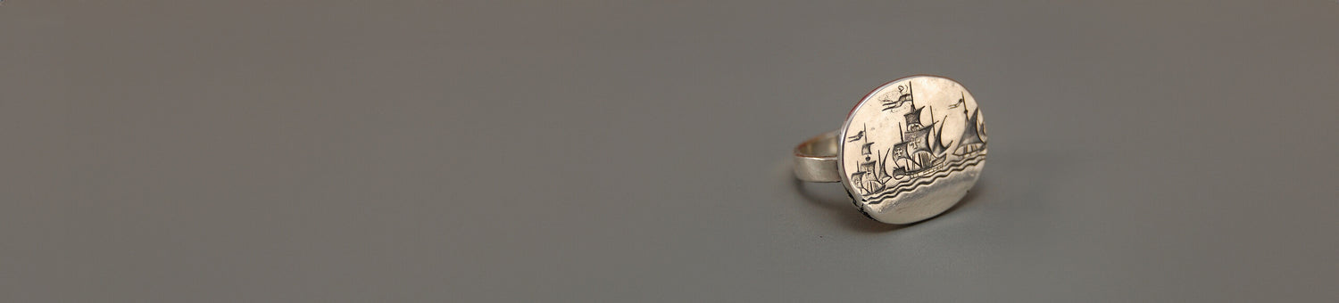 The Renaissance of Family Crest Rings – Heraldic Jewelry